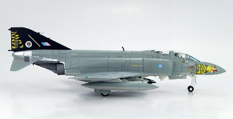 Exclusive McDonnnell-Douglas F-4J(UK) Phantom II RAF 74 Squadron "Tiger ...