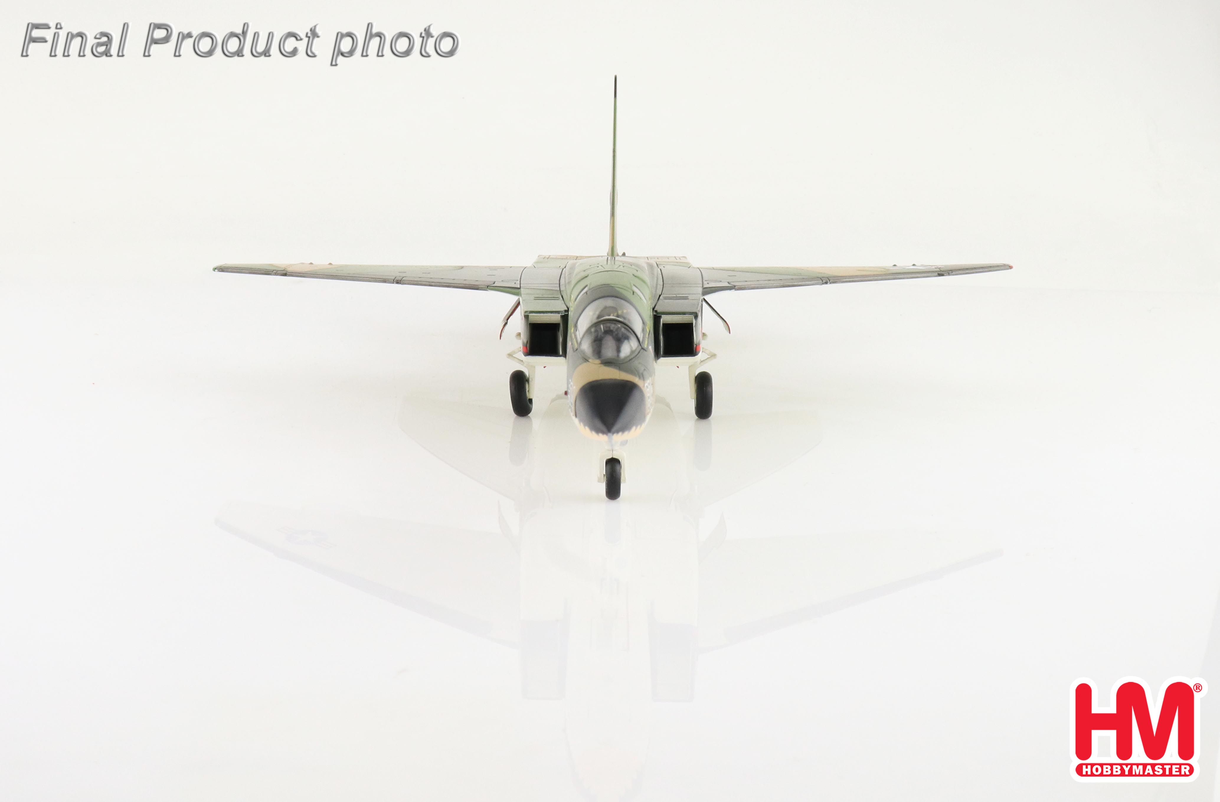 RA-5C Vigilante "Experimental SEA Camo Scheme" 150834/604, RVAH-13 ...